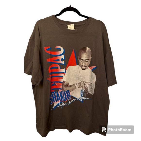 2Pac | Shirts | Nwt Graphic Tshirt Tupac Shakur | Poshmark